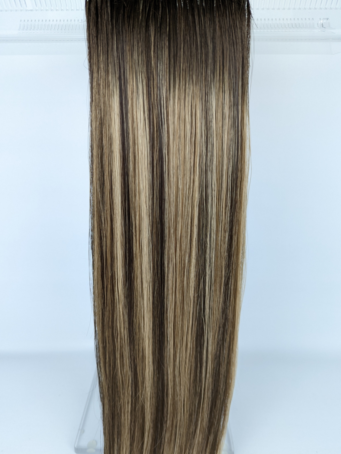 #Rooted: Bronde - Tape Hair 22" - Discreet Line - Kesh Hair Extensions